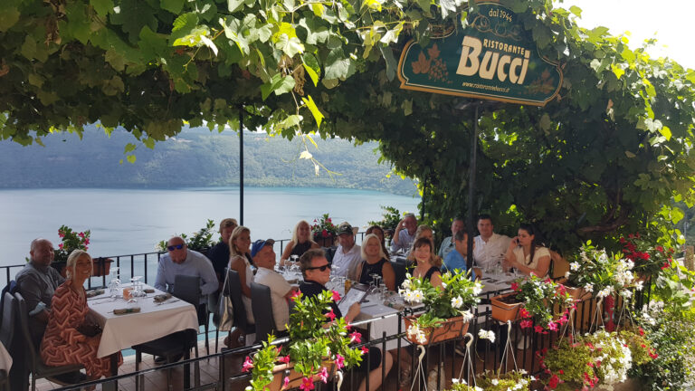 Bucci Restaurant Gallery - Hotel Castel Gandolfo
